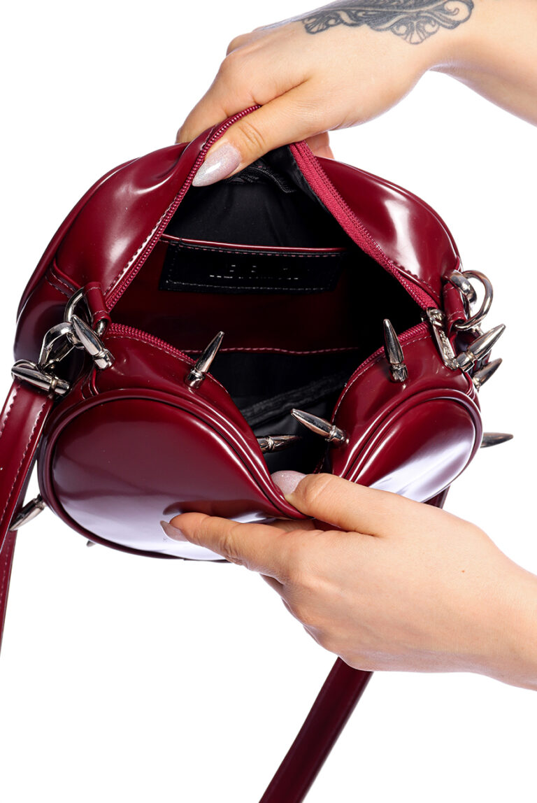 Bolsa Spikes Heartkiller | Loja Reversa